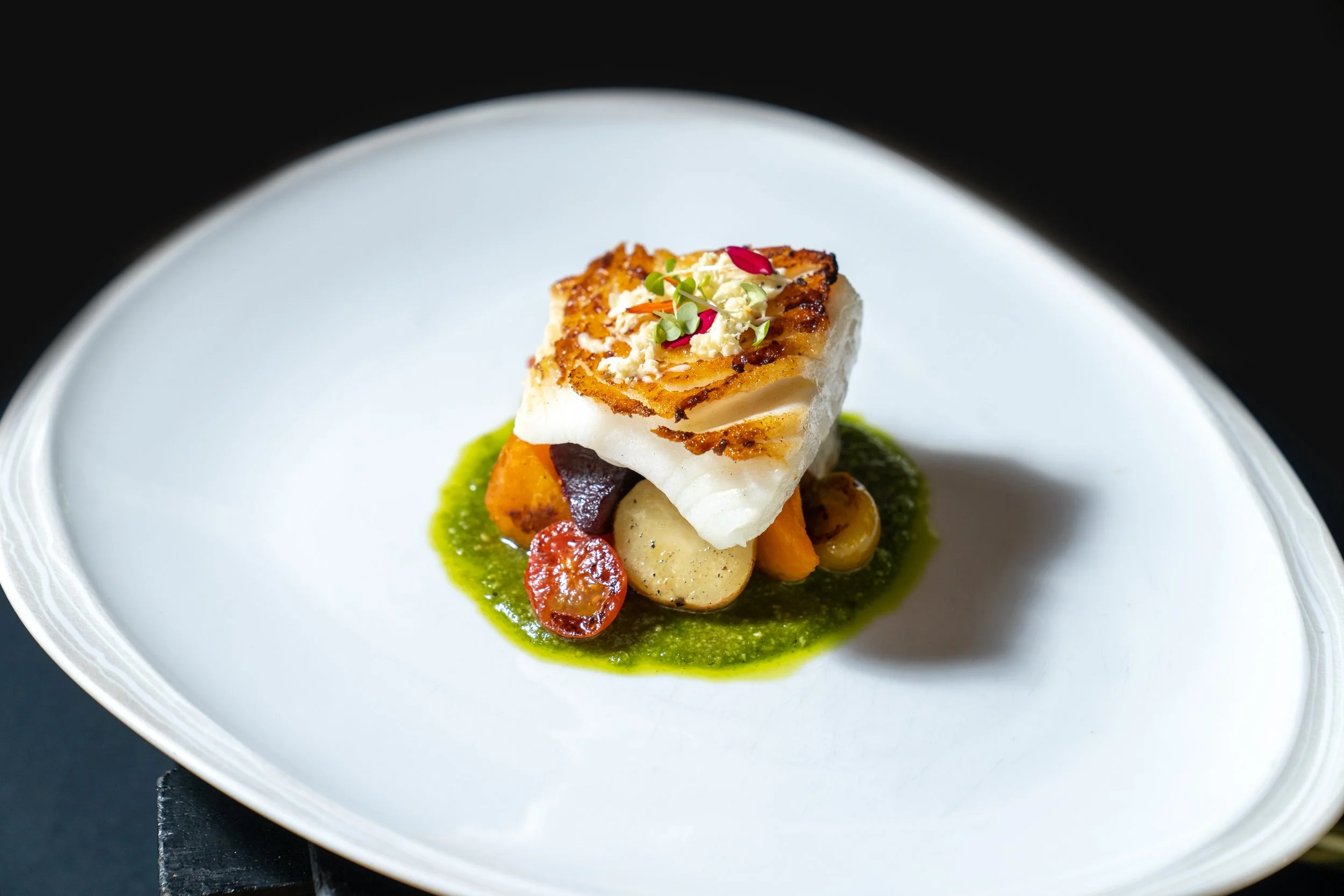 Tre Dinner Restaurant - An avant-garde vision. Innovative Kitchen ...