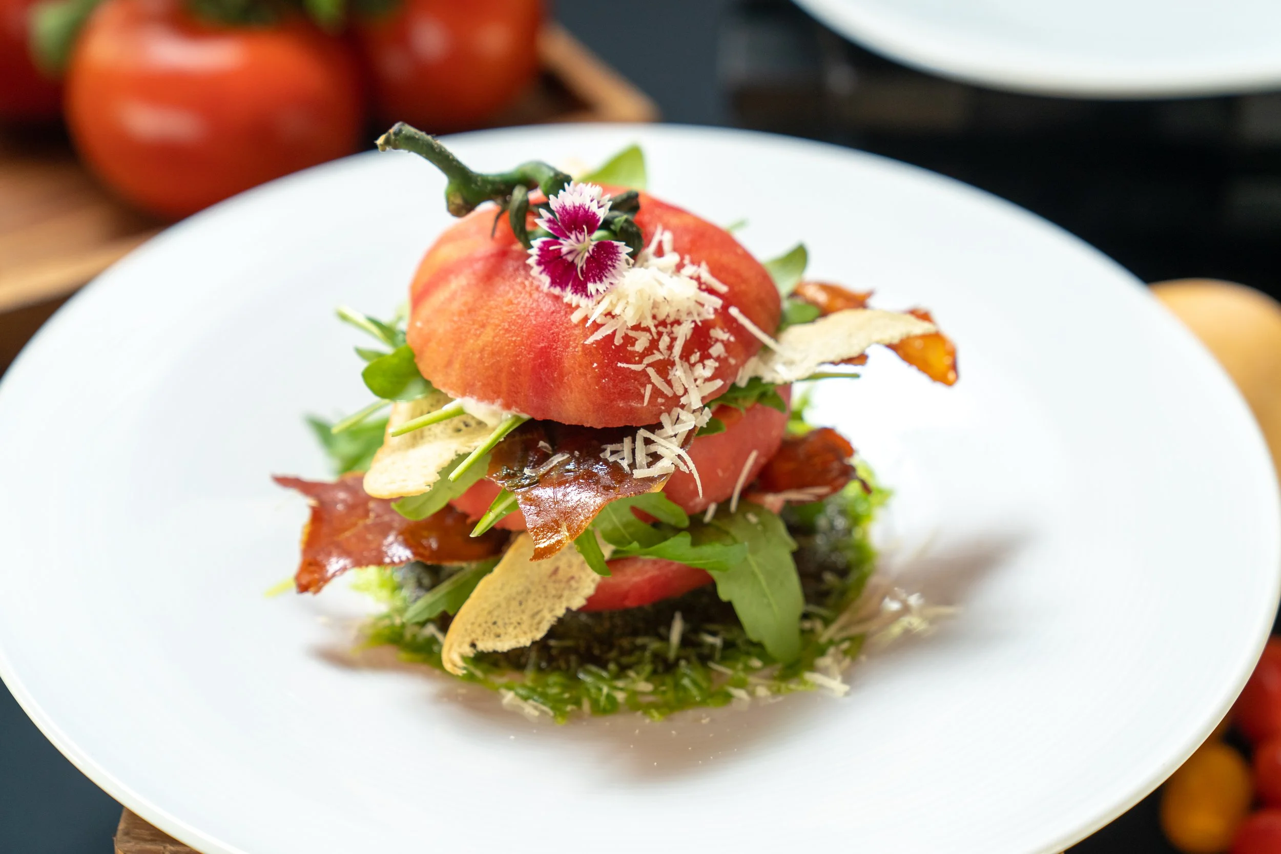 Tre Dinner Restaurant - An avant-garde vision. Innovative Kitchen ...