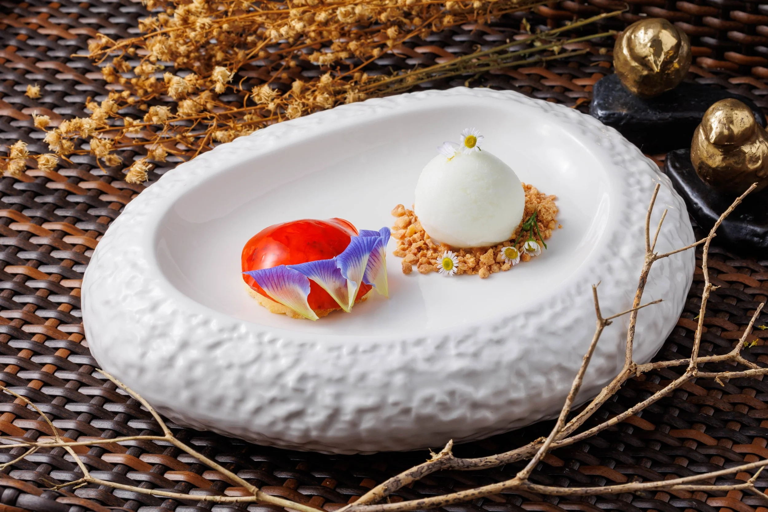 Bird's Nest — Banyan Tree Menus