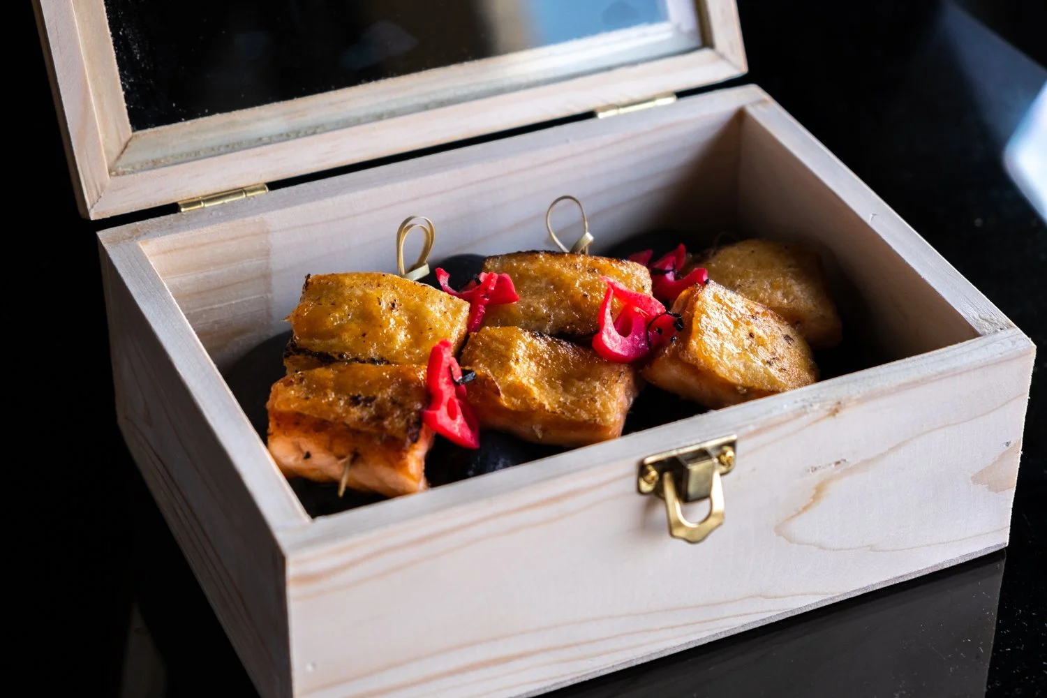 Vertigo TOO — Banyan Tree Menus