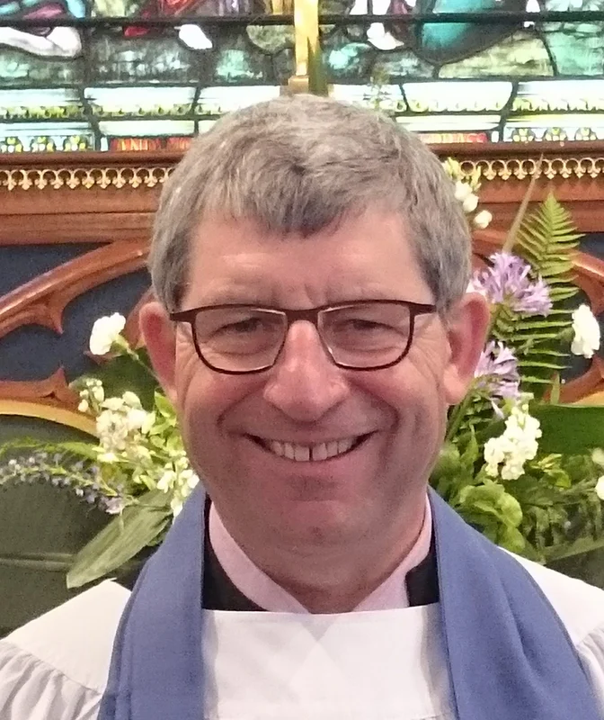 Clergy Team — The Church of England in Saddleworth