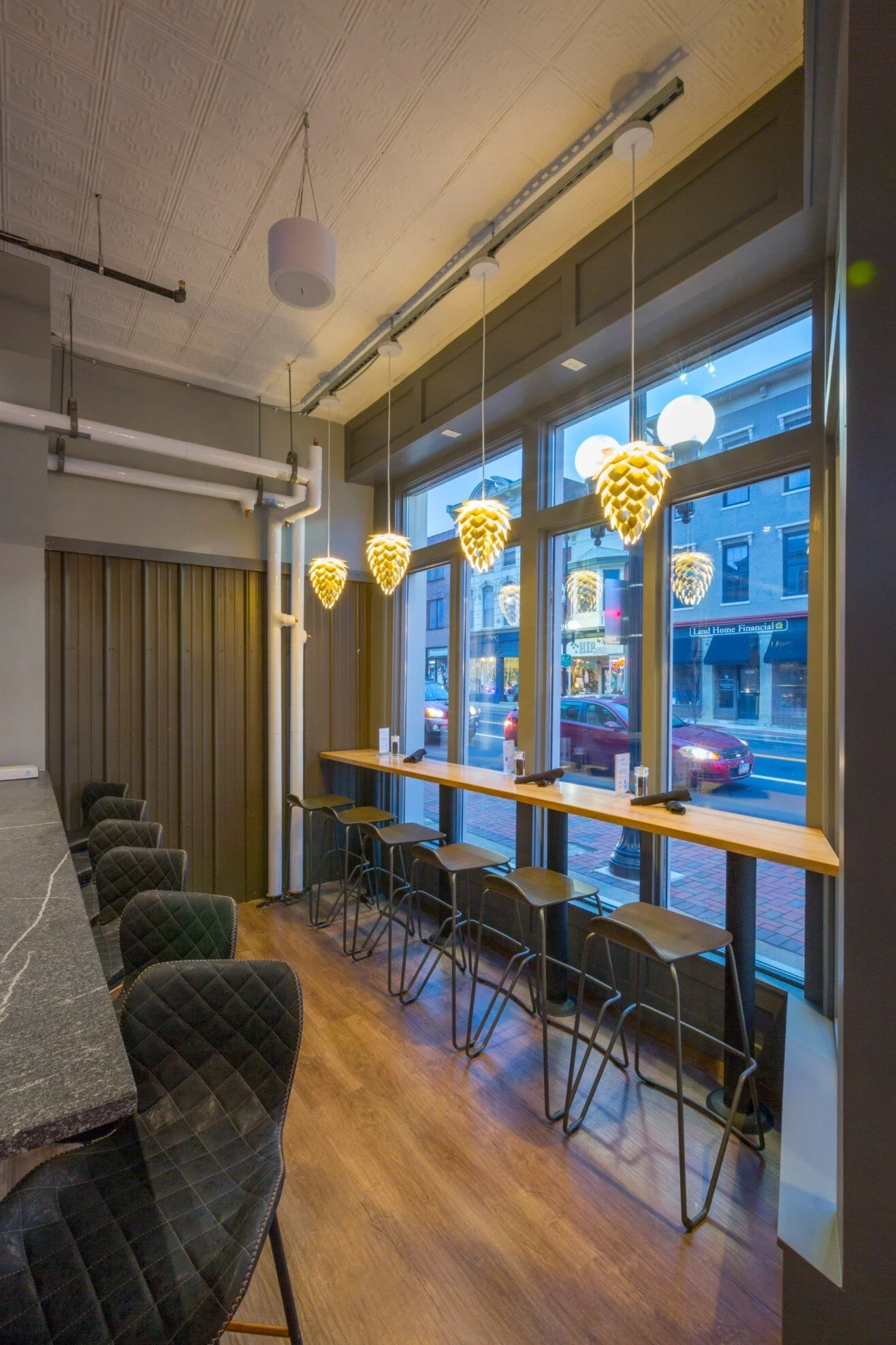 Fretboard Brewing & Public House | Hamilton Restaurants