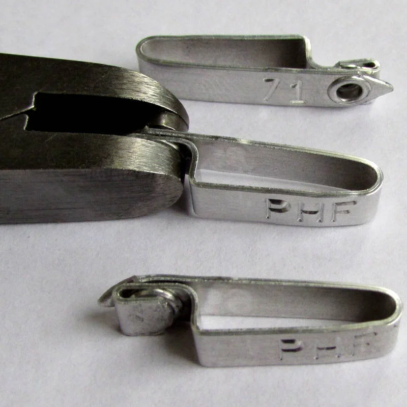 Wing Bands | Customized Zip Wing Bands | Identification Wing ID Tags ...