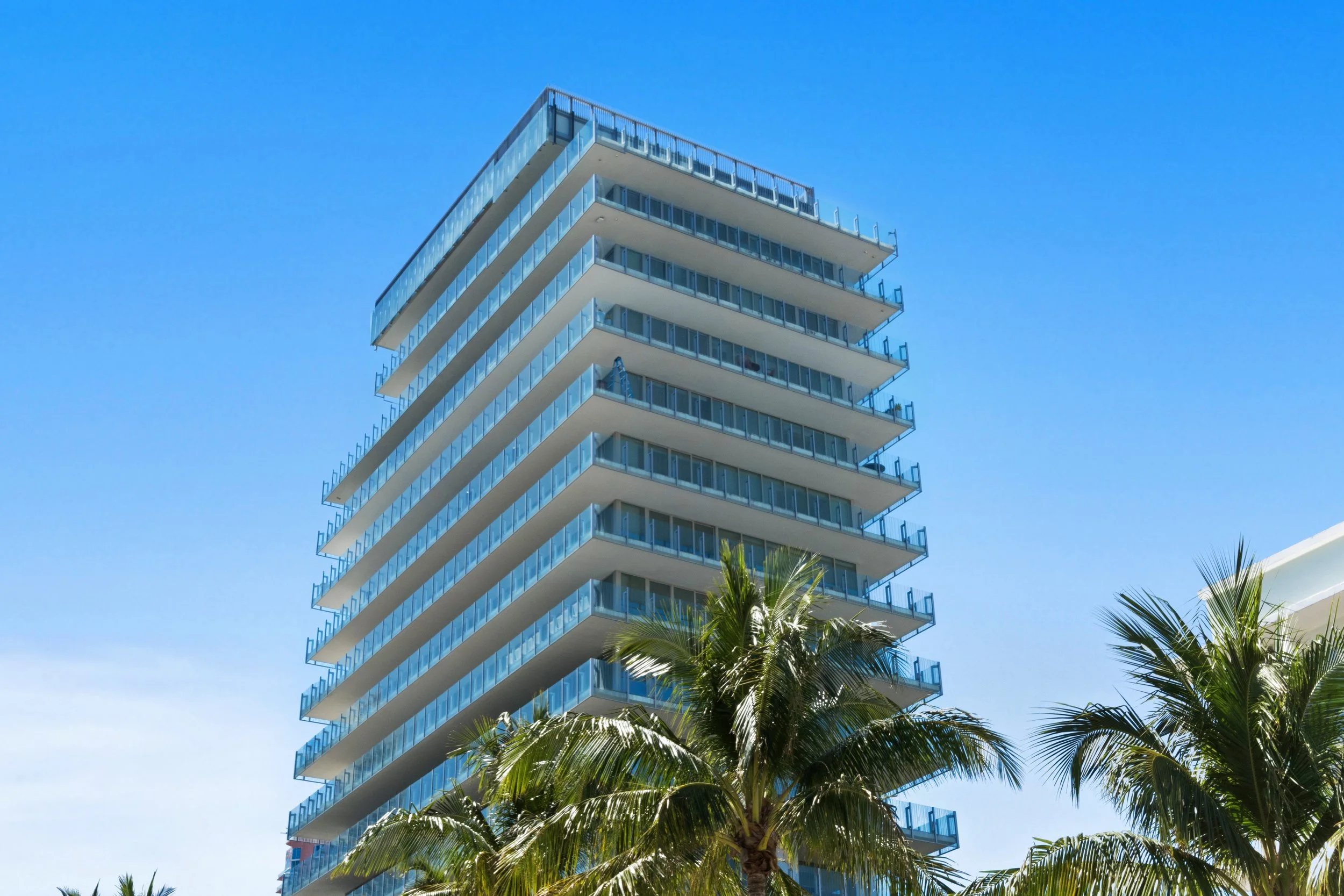 AGL Visual Solutions