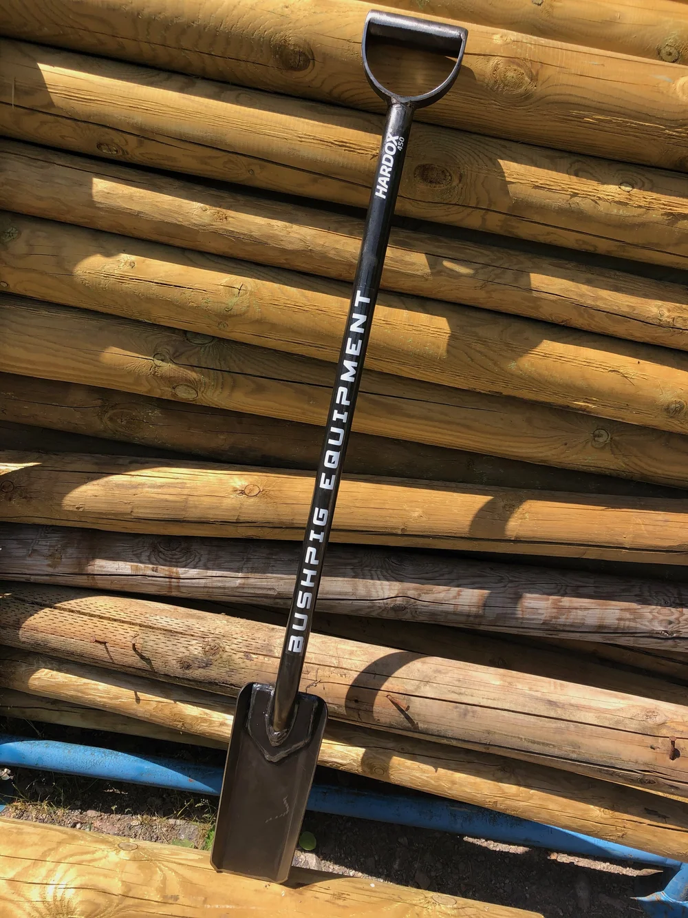 BUSHPIG Spades — Bushpig Equipment