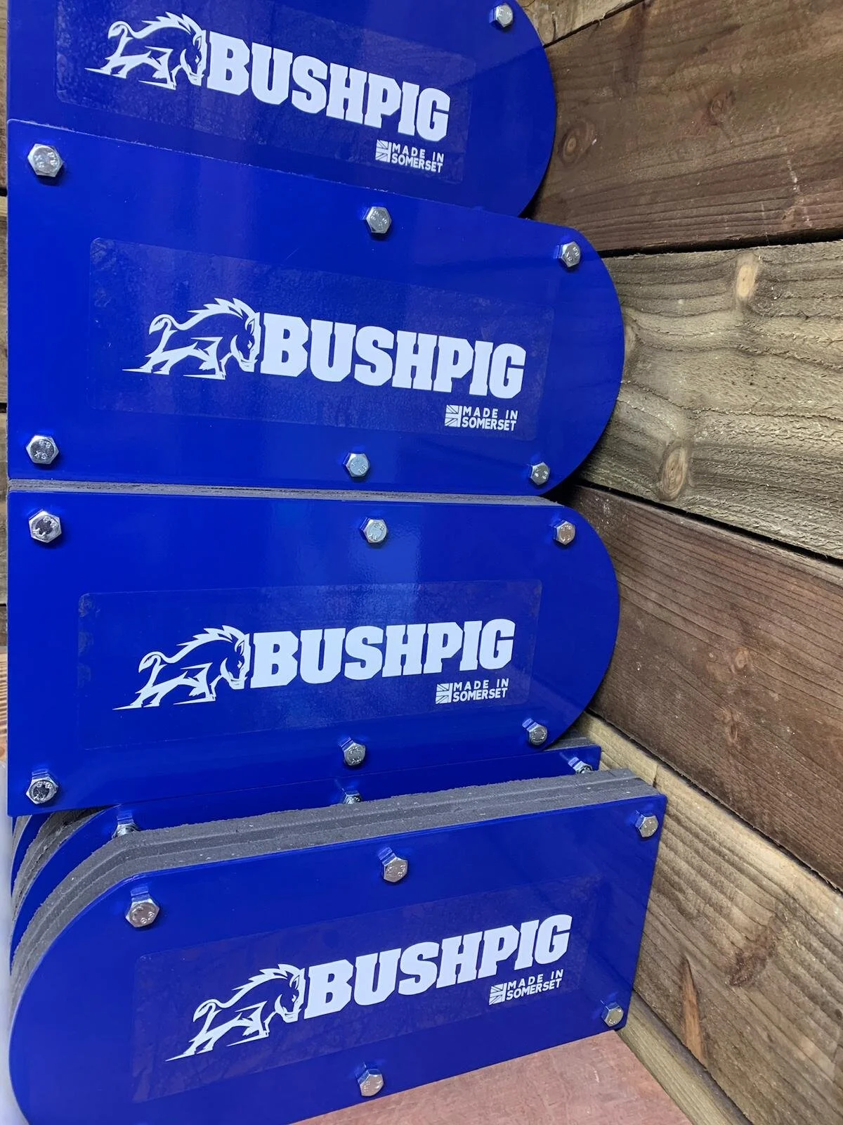 Bushpig Equipment | Fencing Spades, Tools, Netting Machines, FENCEQUIP ...