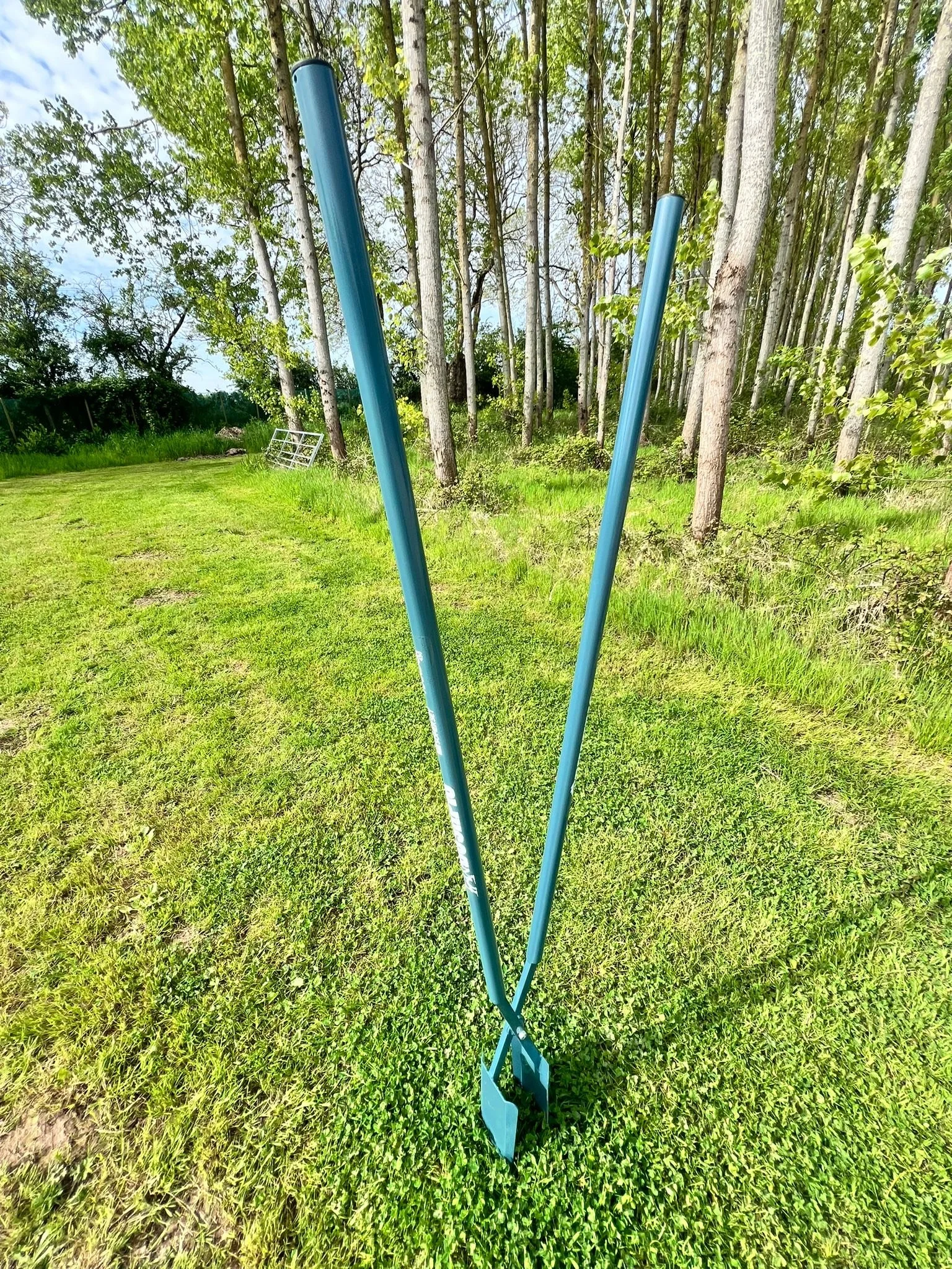 BUSHPIG Spades — Bushpig Equipment