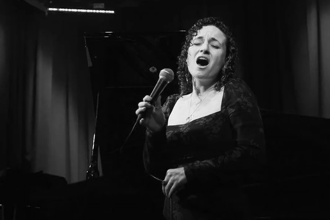 About Regiis Ova Caviar & Champagne Lounge — Regiis Ova Caviar