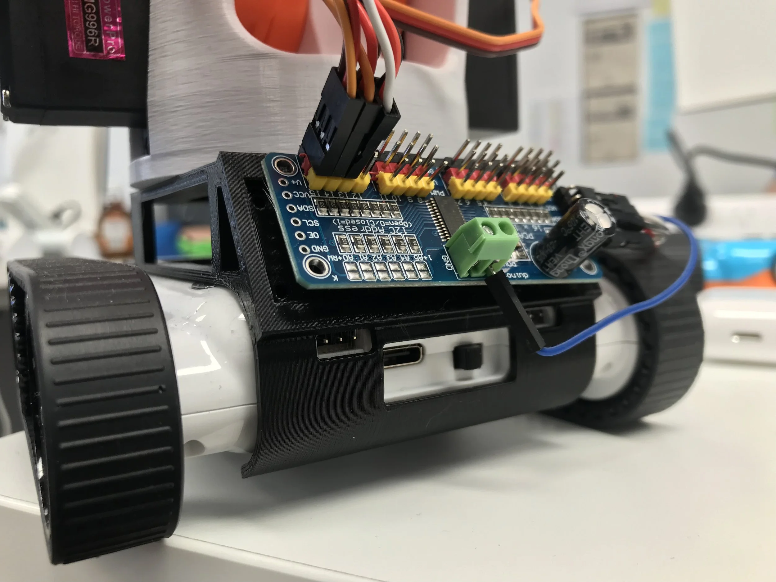 How to use I2C — Micromelon Robotics