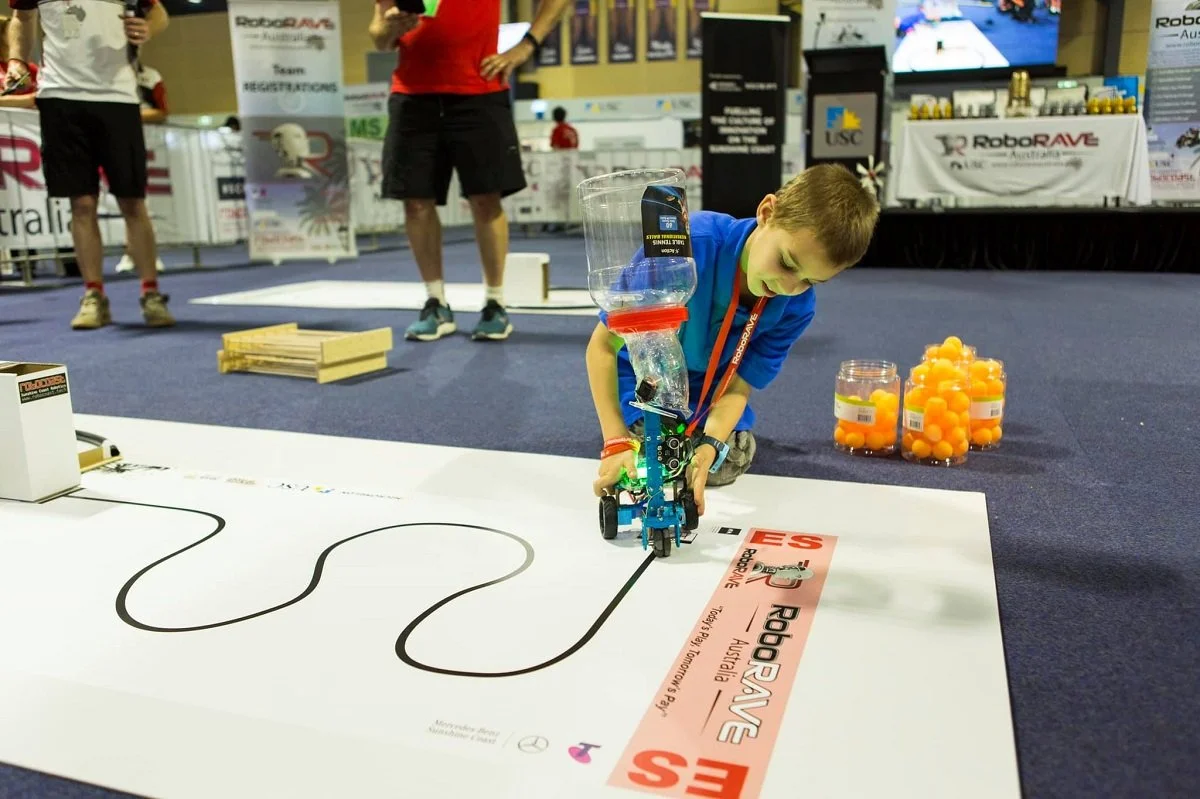 Guide to RoboRave Line-Follow — Micromelon Robotics