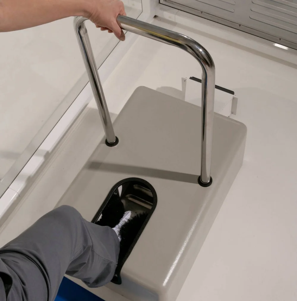 Cleanroom Supplies | Garments, Cleaning Equipment & Accessories