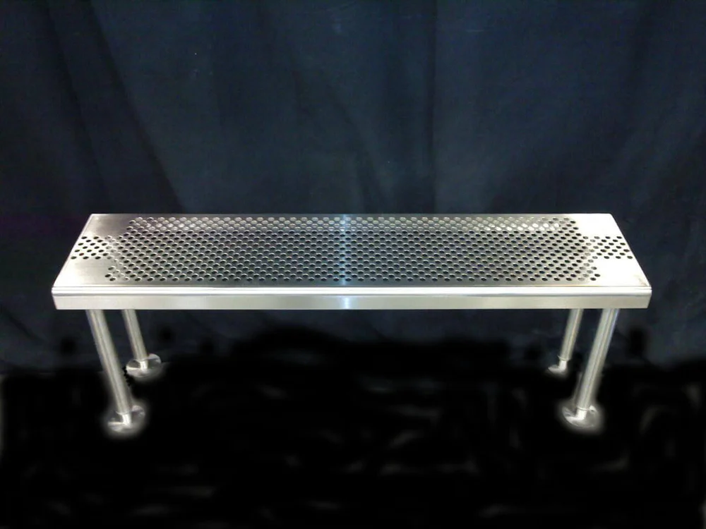 Cleanroom Furniture: Tables, Chairs & More | CleanAir Solutions