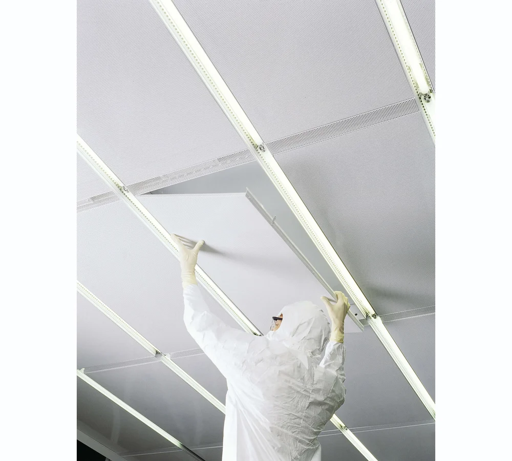 Cleanroom Ceilings: Walkable Ceilings, Panels & Grid Systems