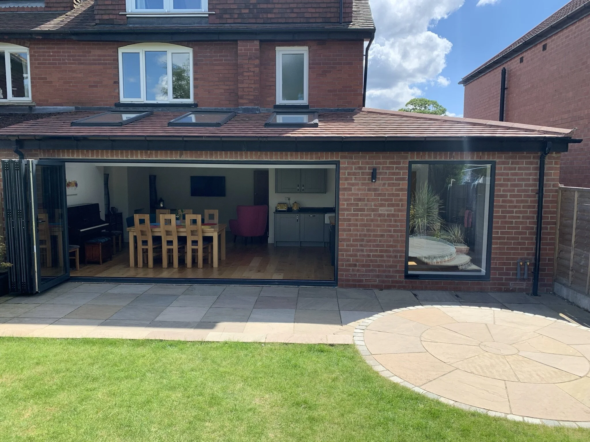 Single Storey Extension Up And Out Architecture