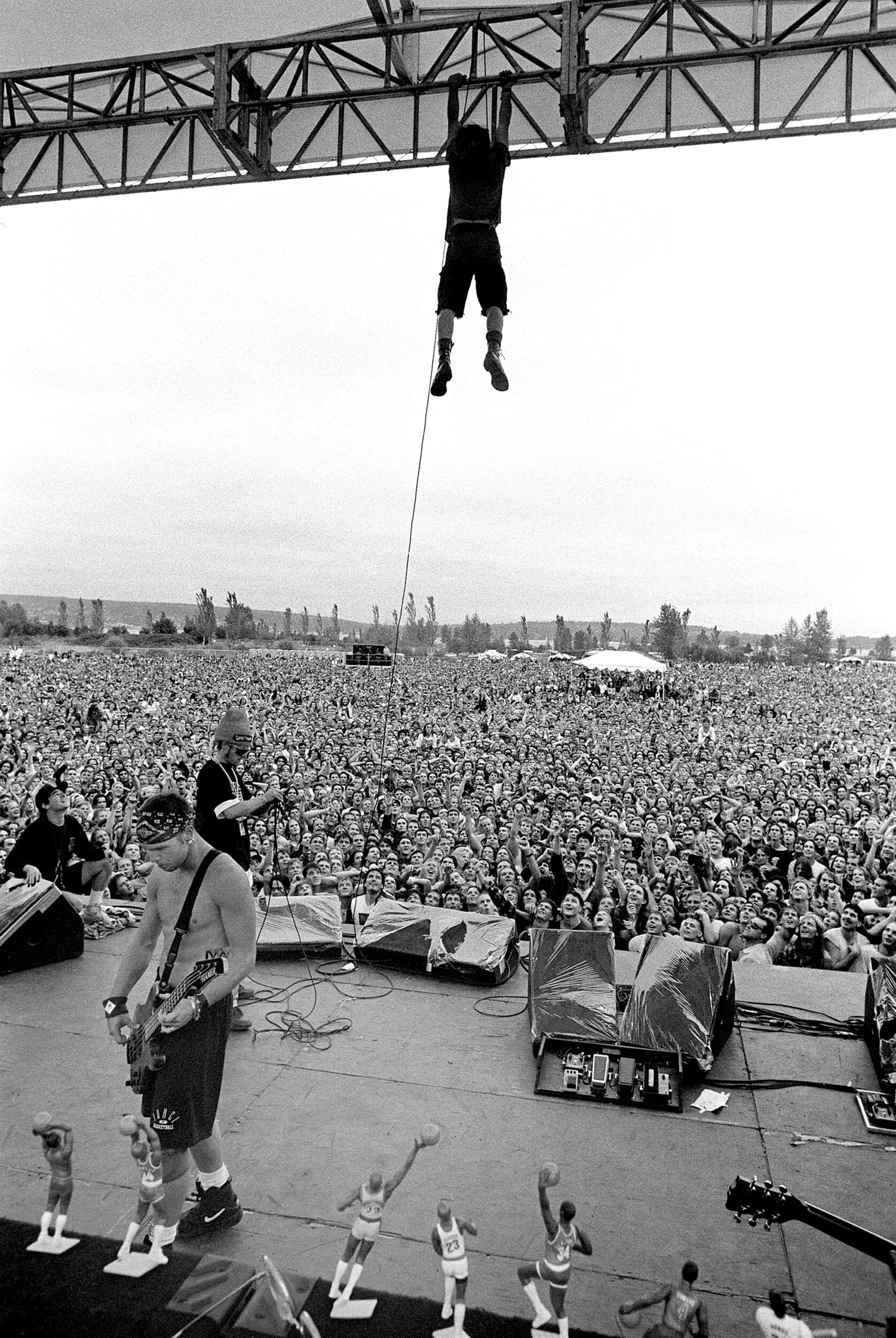 PearlJam — LANCE MERCER