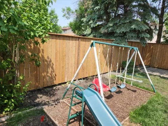 Fences — Step Up Construction