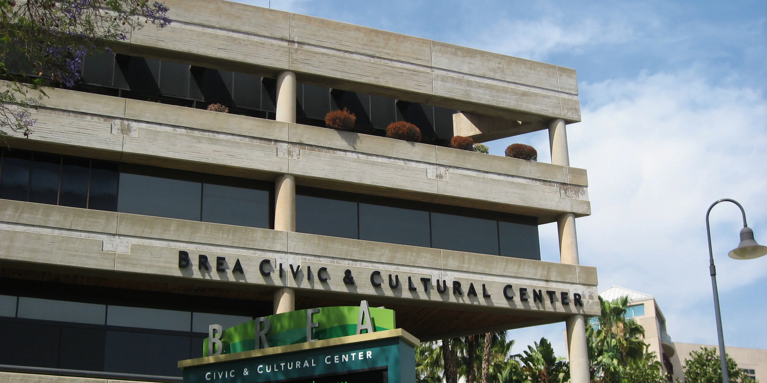Institutional (Brea Civic & Cultural Center) — AHT Architects