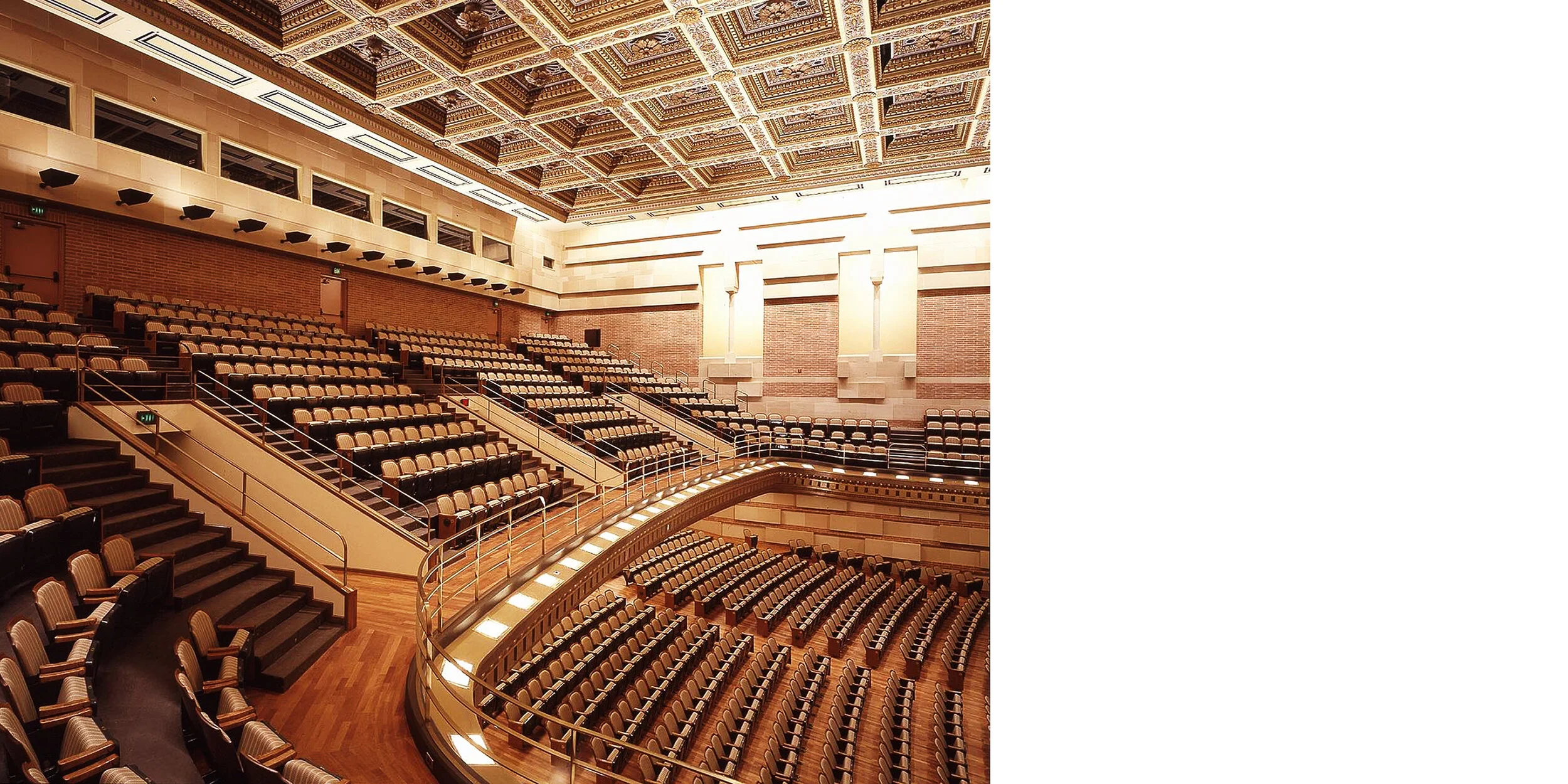 Institutional (UCLA Royce Hall) — AHT Architects