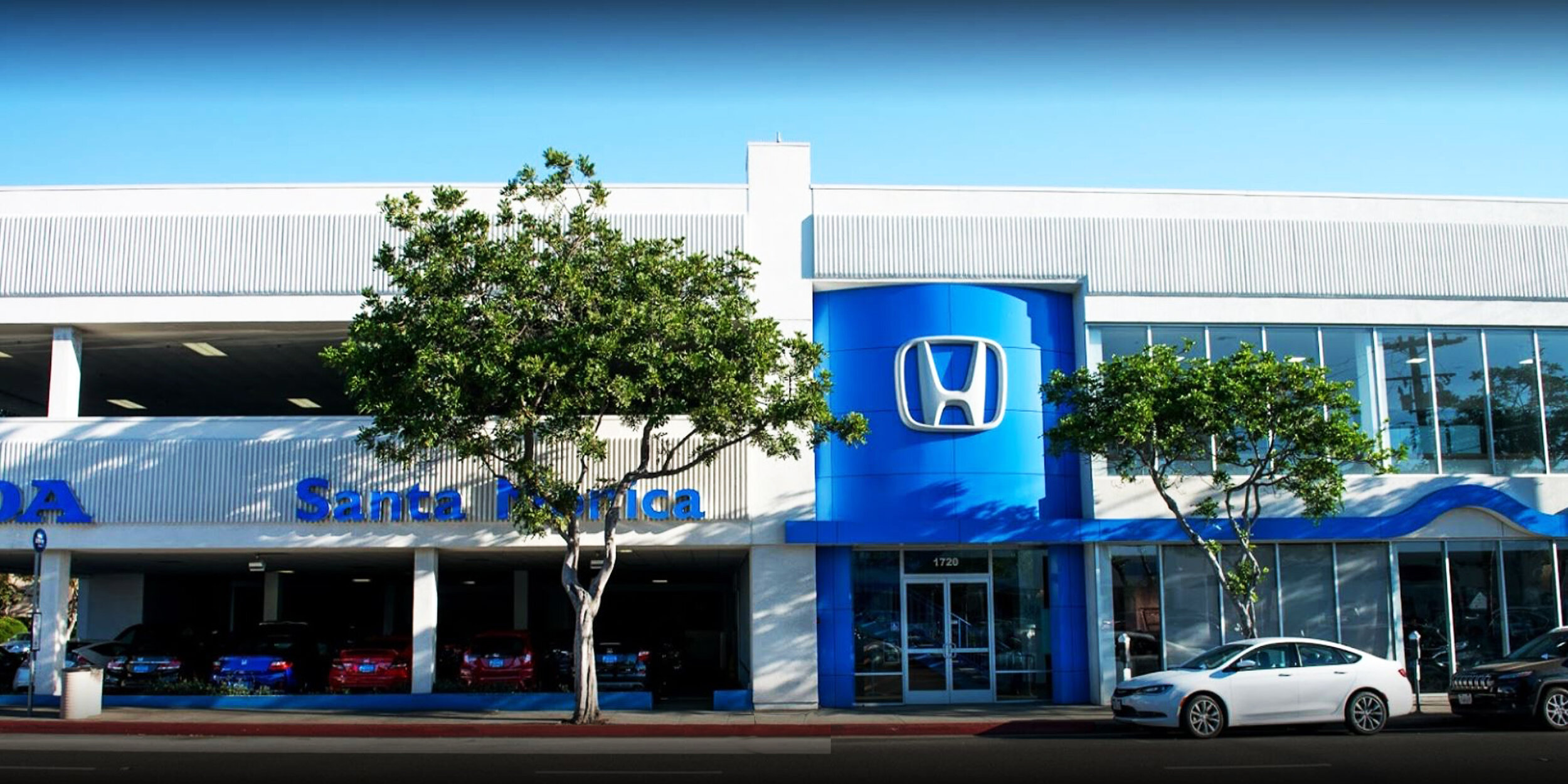 Automotive (Honda Of Santa Monica) — AHT Architects