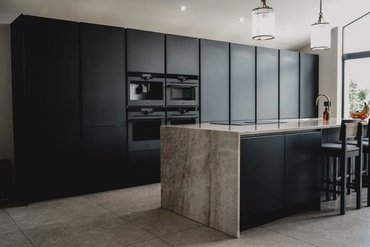Kitchen Trends: Are Black Kitchens in Style? | Catch Haus — Cwtch Haus