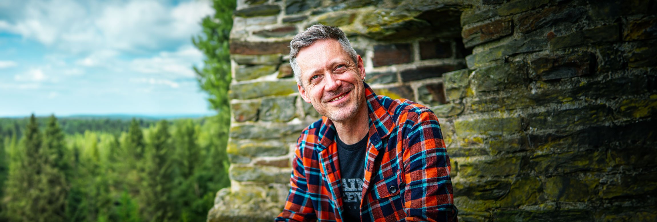 Morgan Finlay | Irish-Canadian Singer-Songwriter