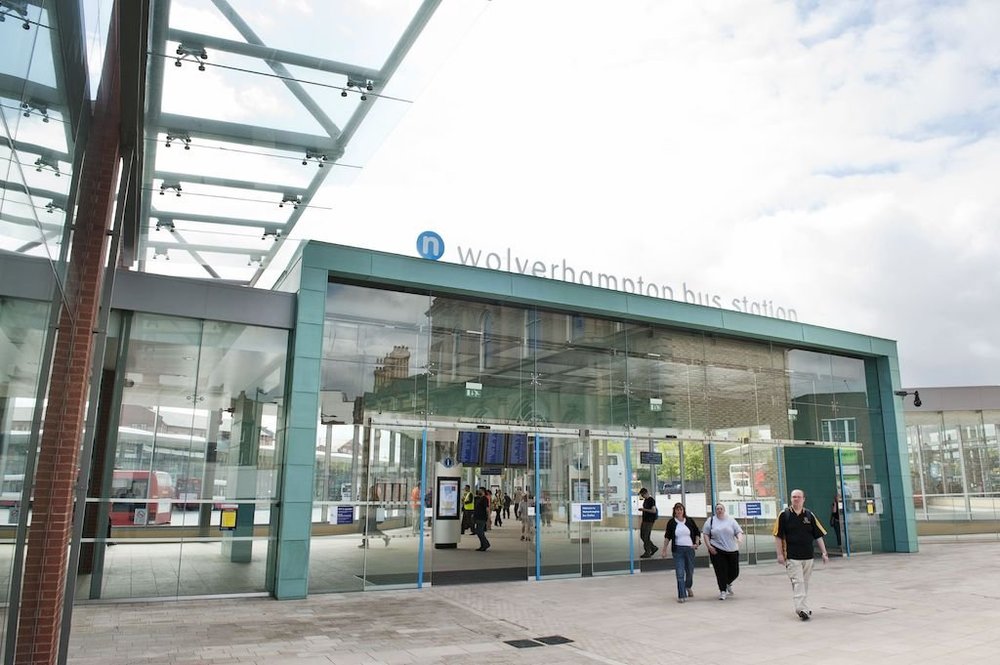 Wolverhampton Bus Station trials smart phone to guide passengers with ...