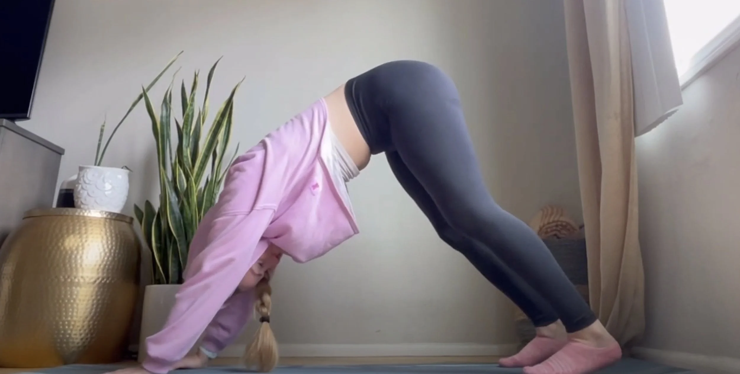 Free Lower Back Mobility Routine | Ladies Who Lift