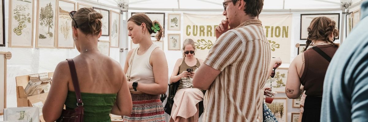 Turn Art Show Visitors Into Lifelong Customers — The Art of Selling Art