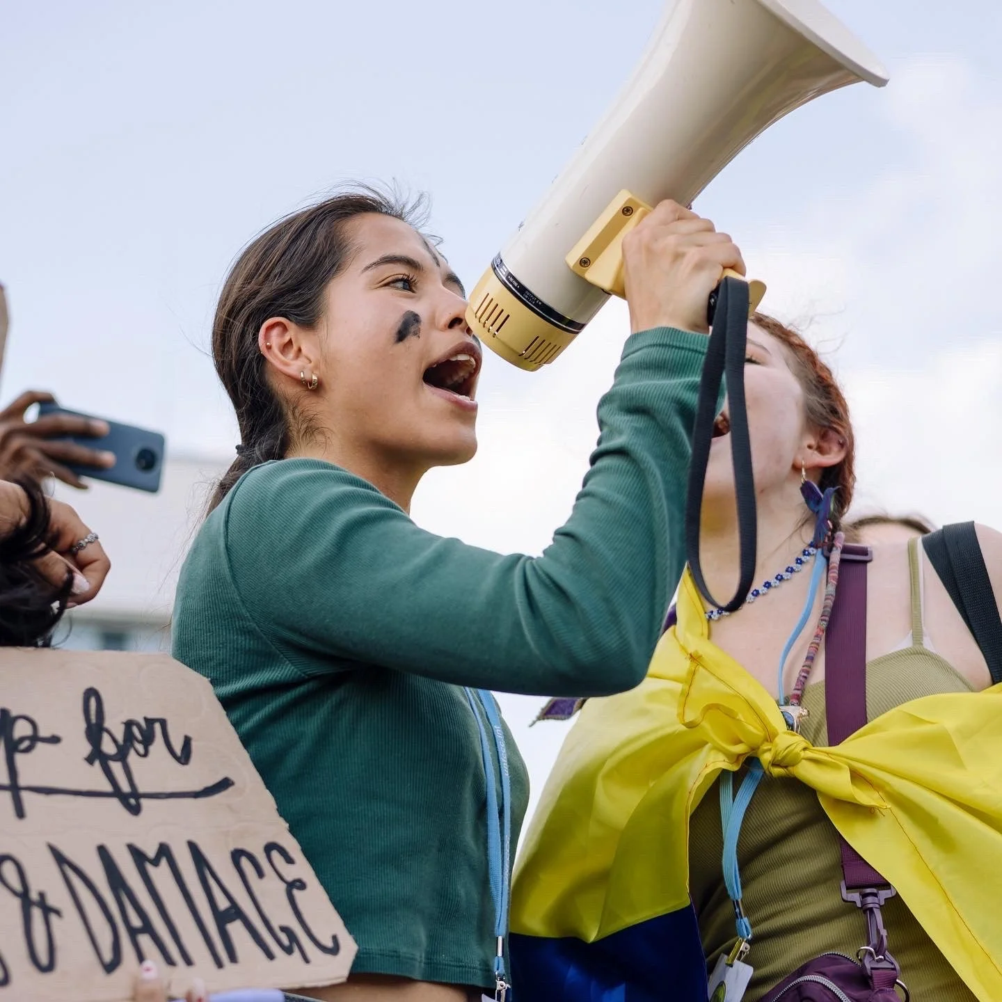 About — XIYE BASTIDA