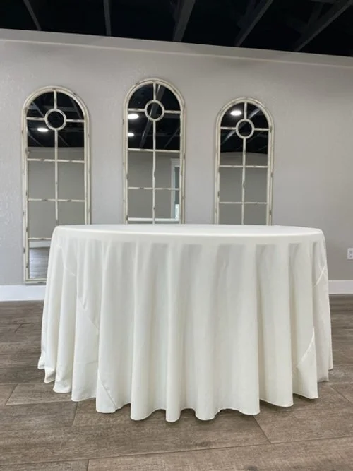 Tables & Linens — Gather at Alyssas