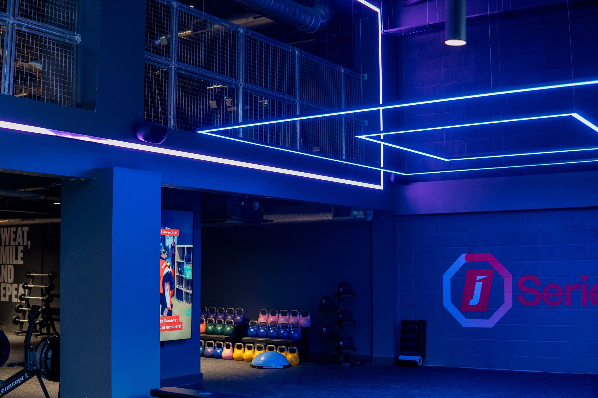 VIEW THE GYM - Jetts Hammersmith