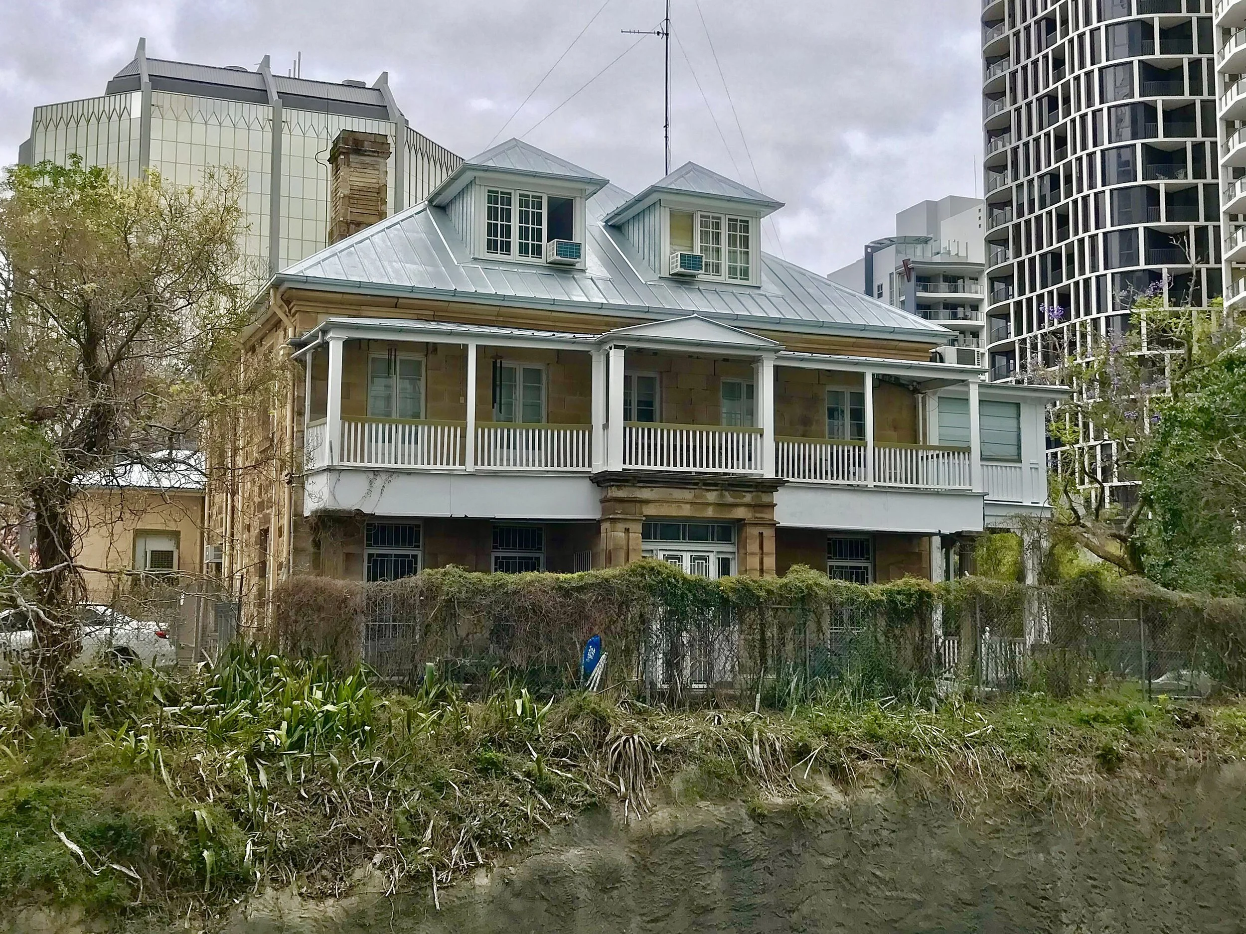 Adelaide House (The Deanery) — Petrie™ - Architecture, Construction ...