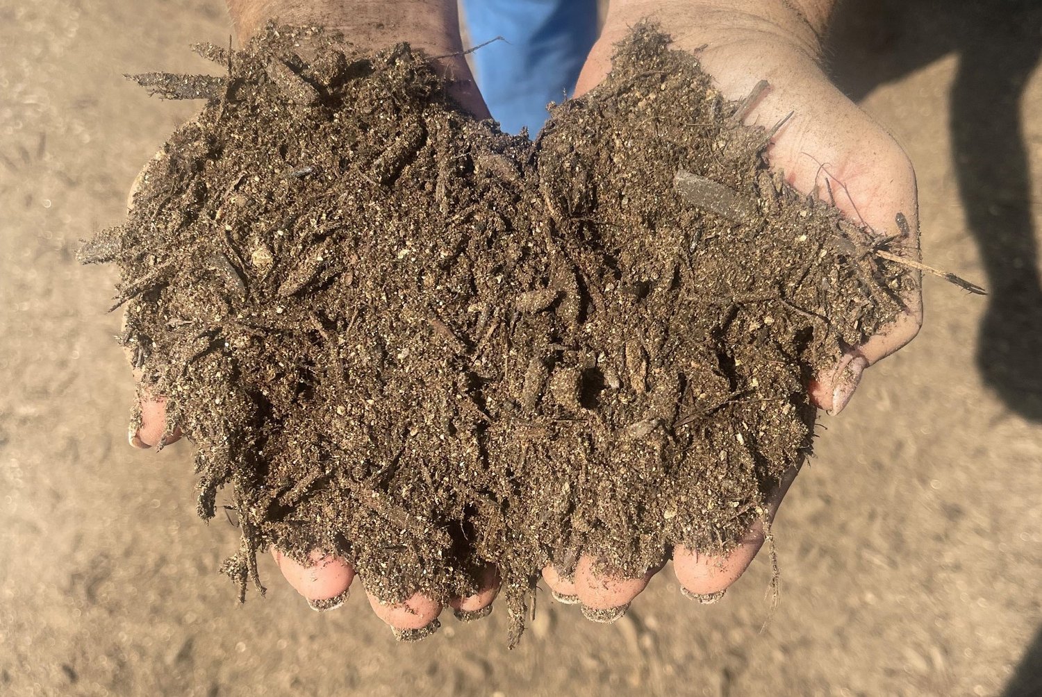 Top Soils & Mixes For Sale - Adkins Materials San Antonio — Adkins ...