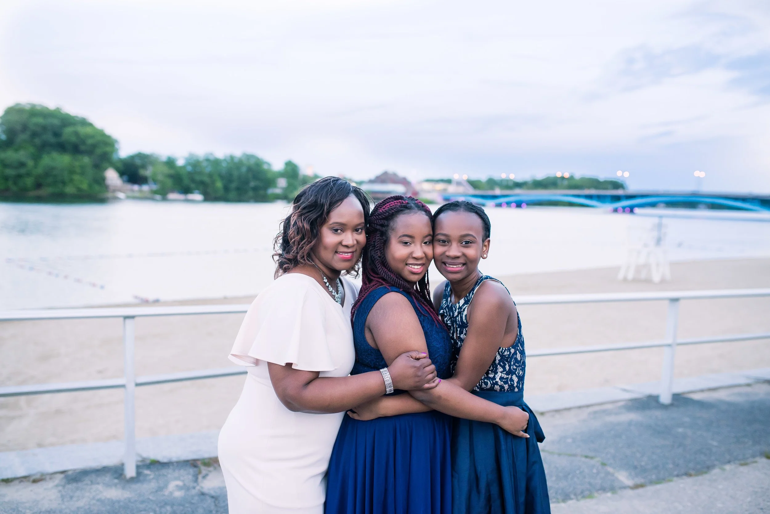 Family Portrait Session at Regatta Point Park Worcester MA — Seraphine ...