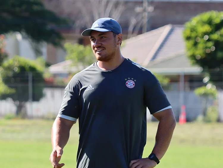 LAY BROTHERS FOLLOW IN EACH OTHER’S FOOTSTEPS — Blues Rugby