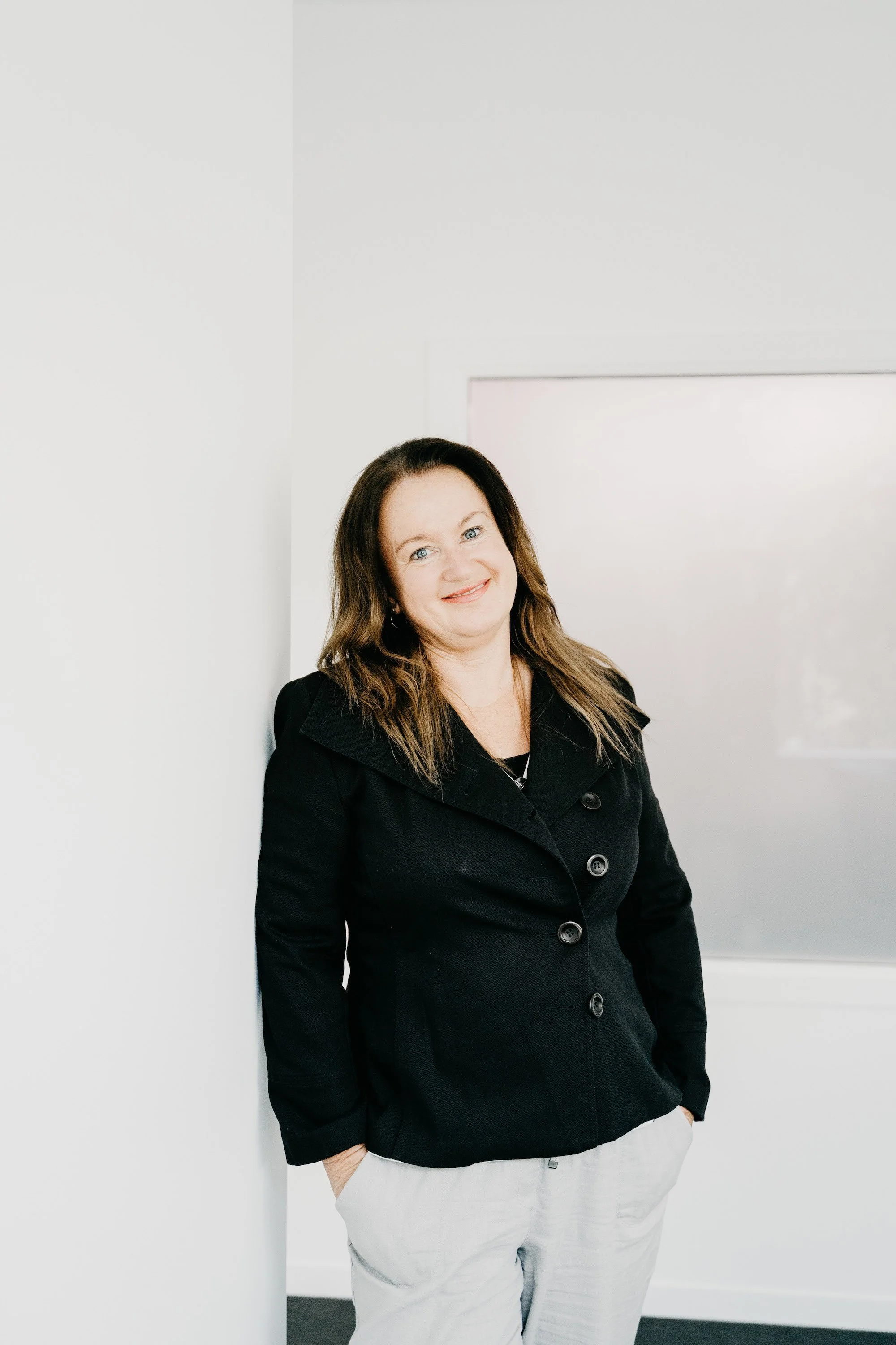 Meet Our People | Karen Searle — Apogee Legal