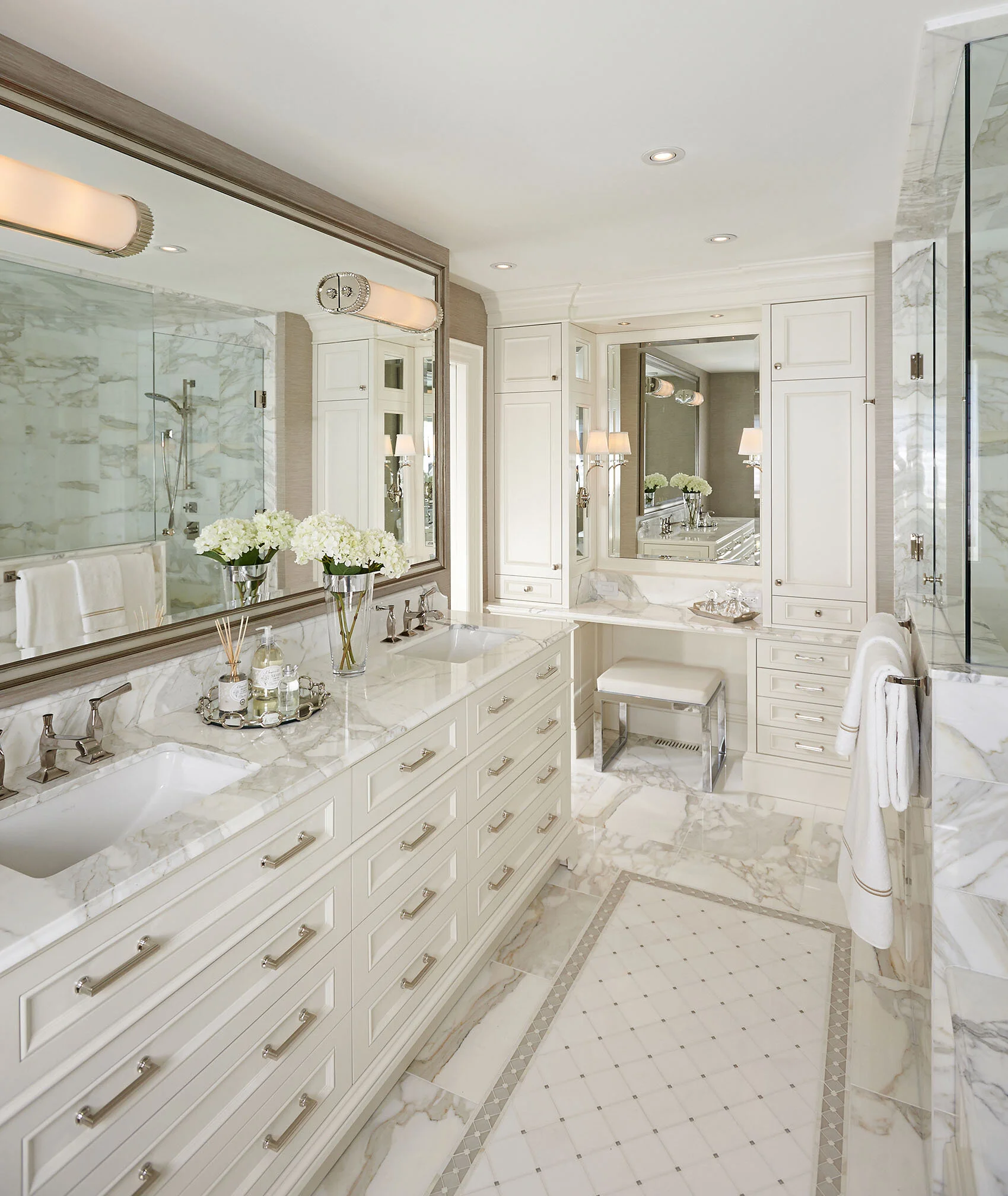 Live — KHACHI DESIGN + BUILD