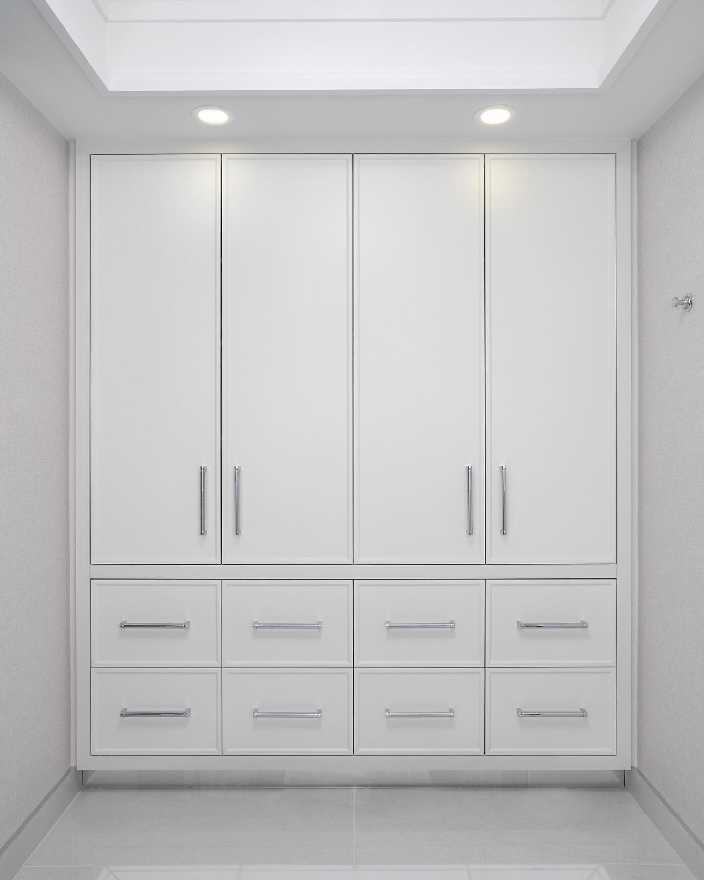 KHACHI DESIGN + BUILD