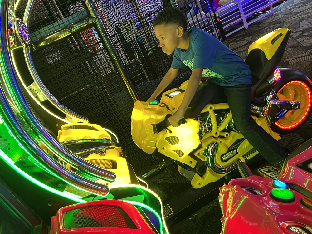 General 2 — Big Time Entertainment