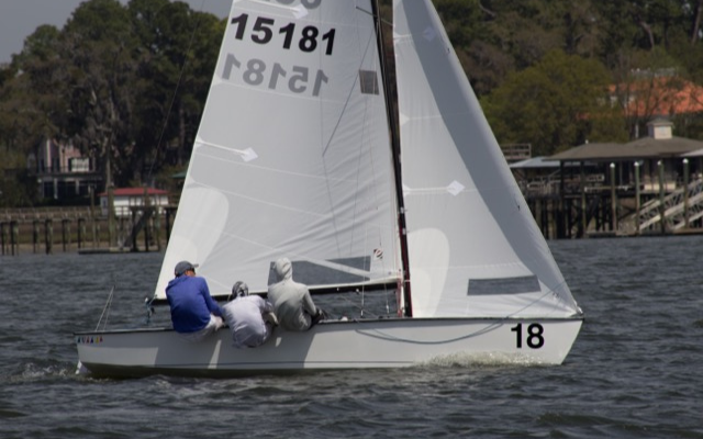 Lightning Sails — The Sailing Inc.