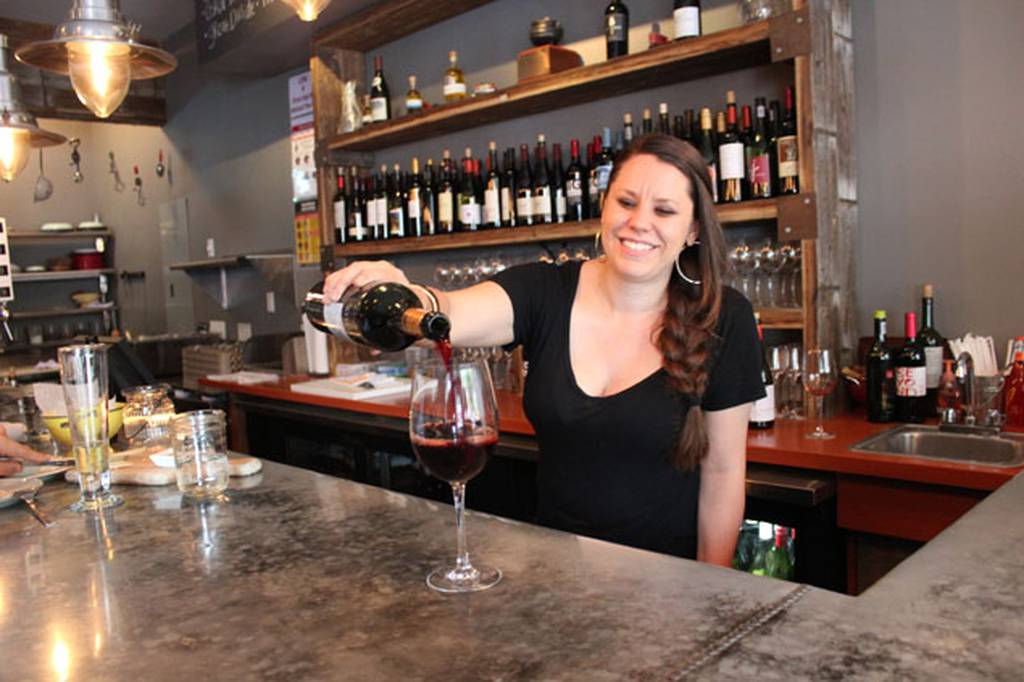 9 Irresistible Pub Event Ideas To Wow Your Customers - Evey