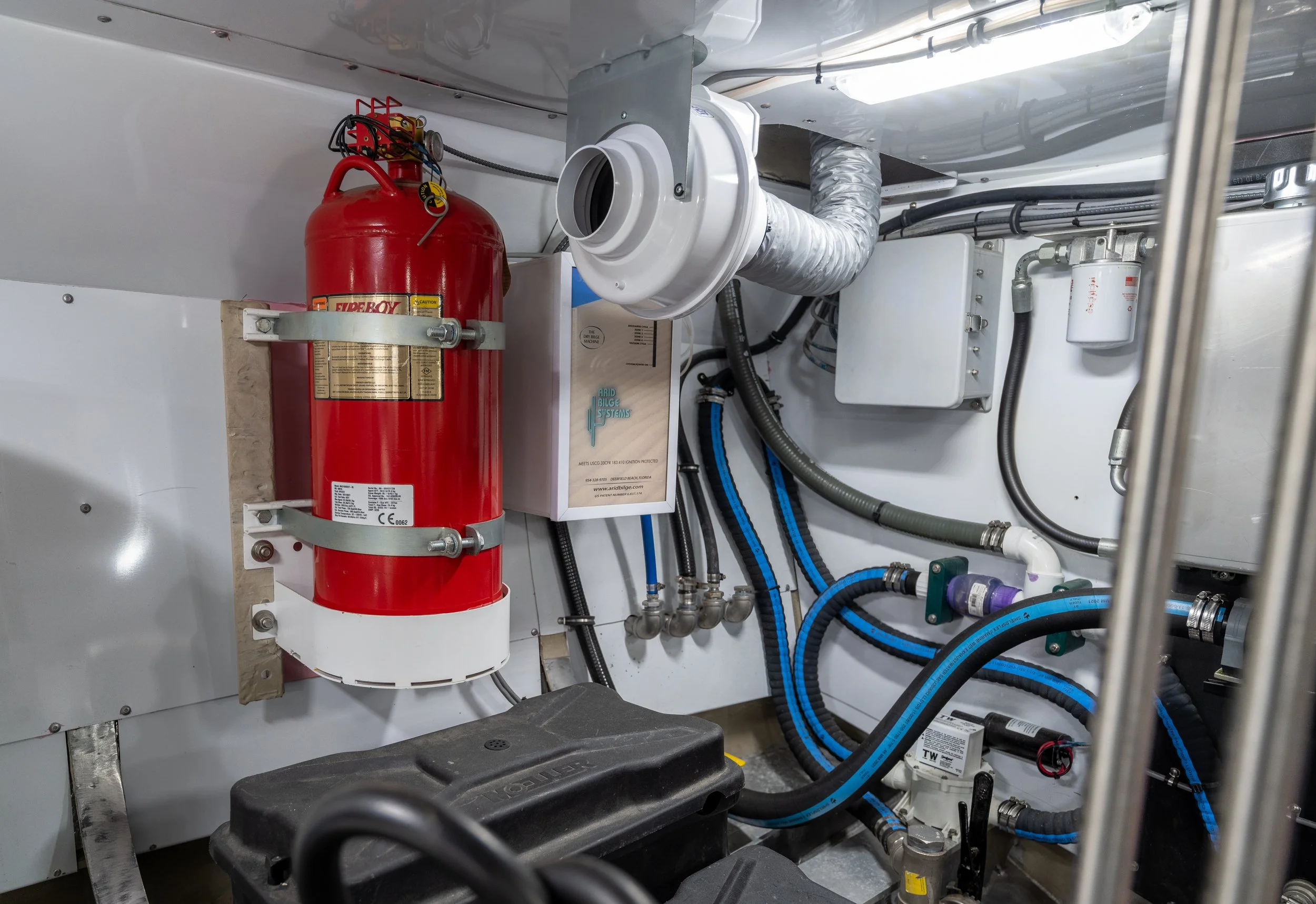 Vessel Specifications — RV Explorer