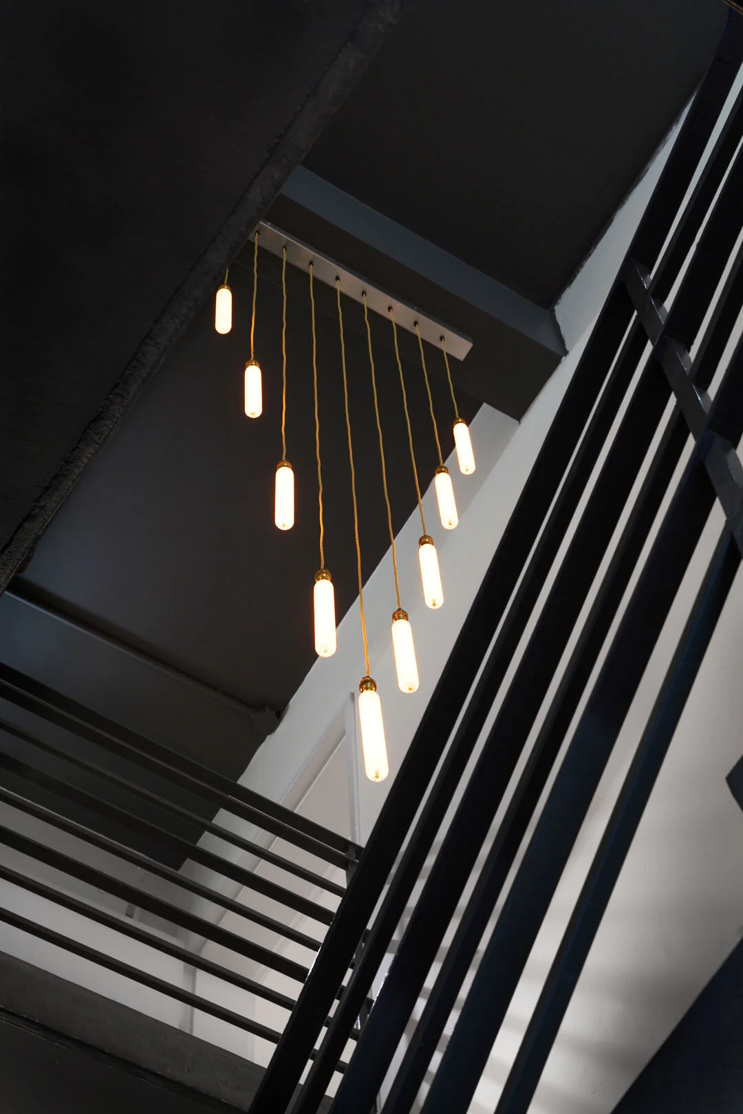 How And Where To Hang Your Pendant Lighting At Home — About MINT ...