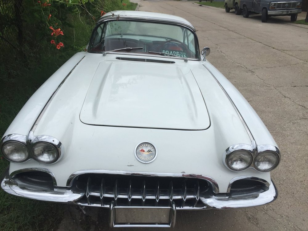 '59 Corvette — The Bomb Factory