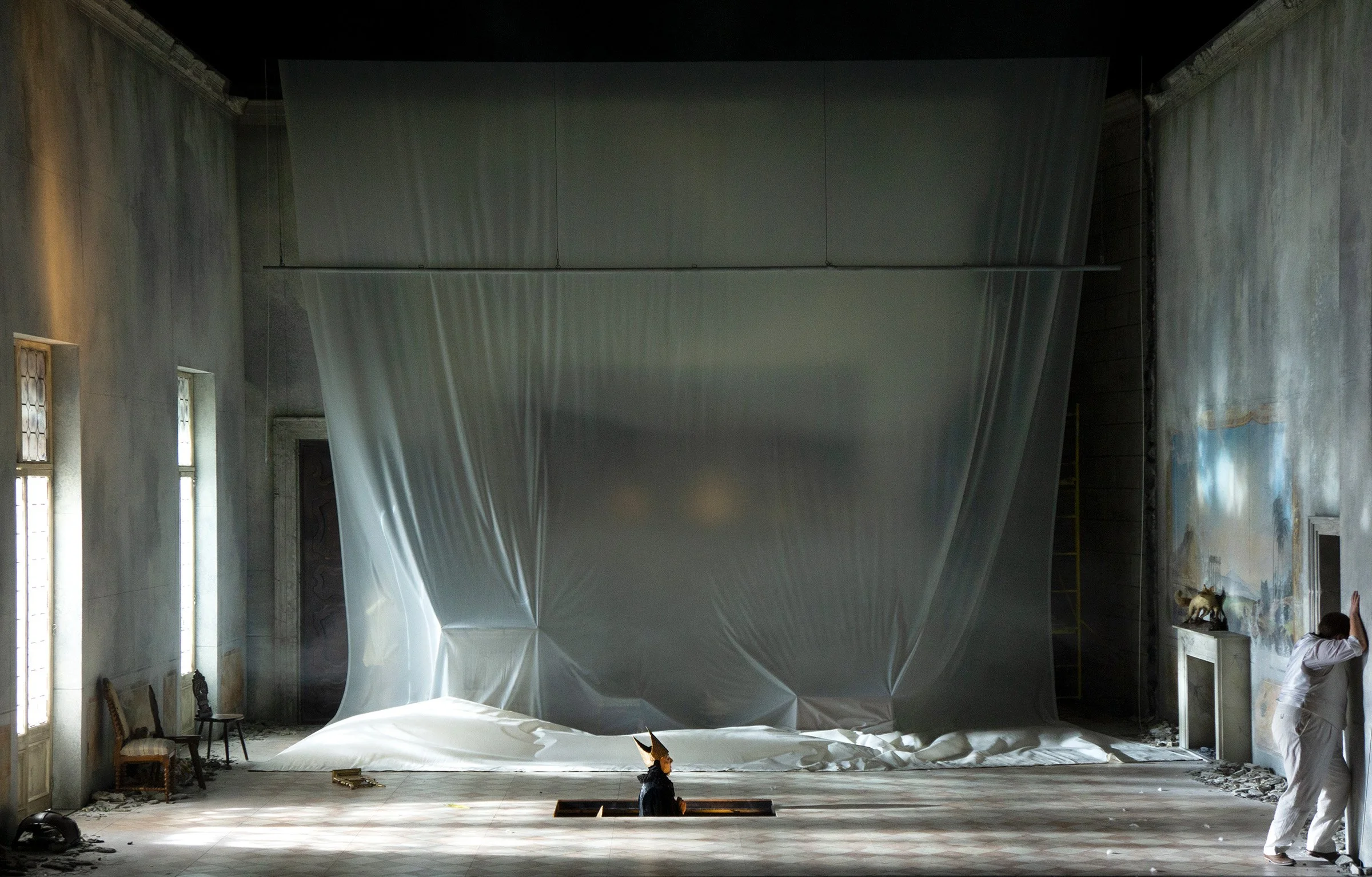 Scene Shift: US Set Designers in Conversation | The book about set ...