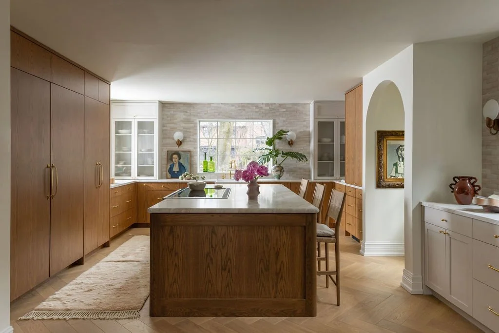 AN UPDATED KITCHEN MADE TIMELESS — Griffin Houghton Design: