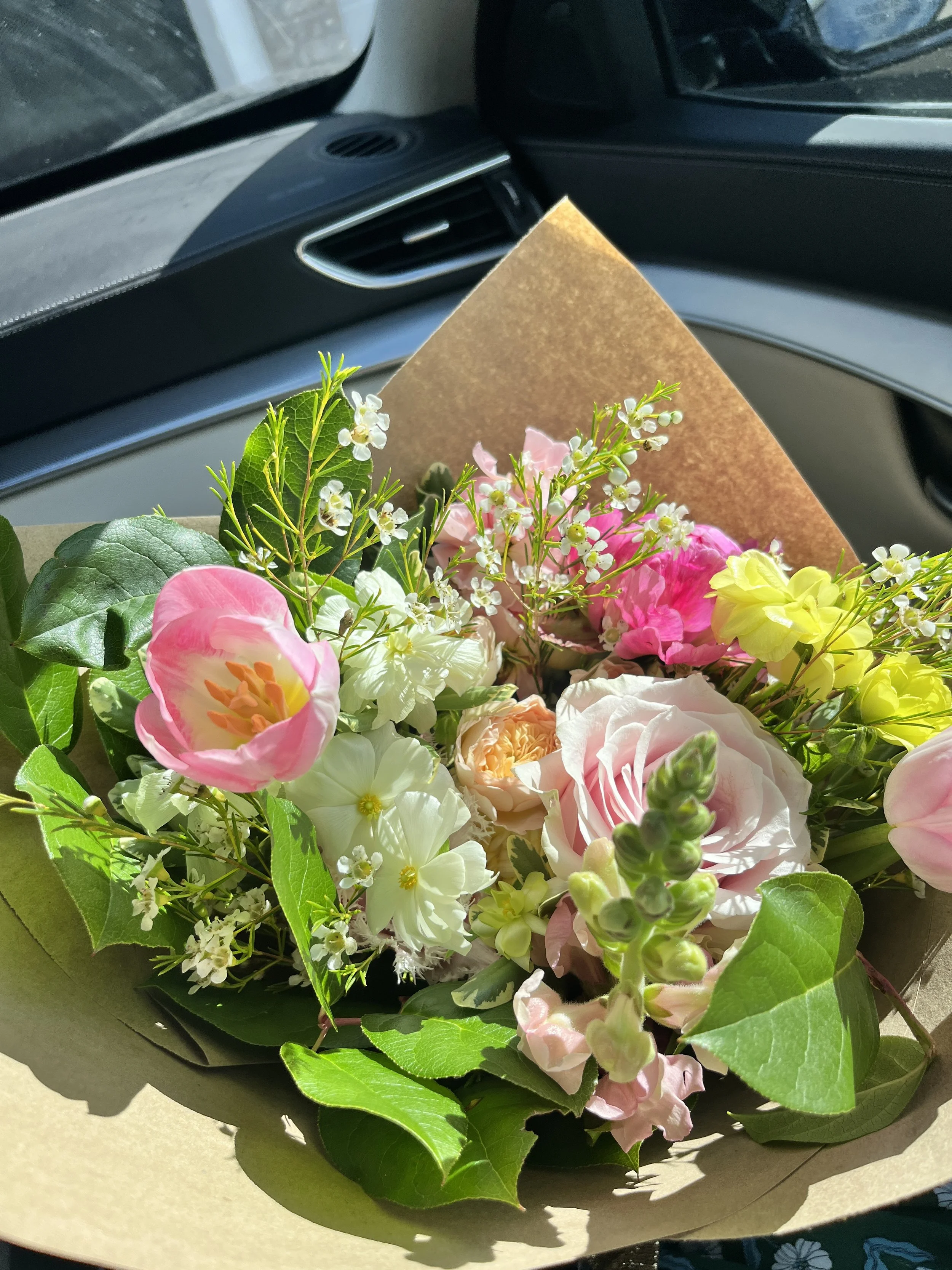 SHOP | Discover Flowers Today – Shop Now — STAY IN BLOOM
