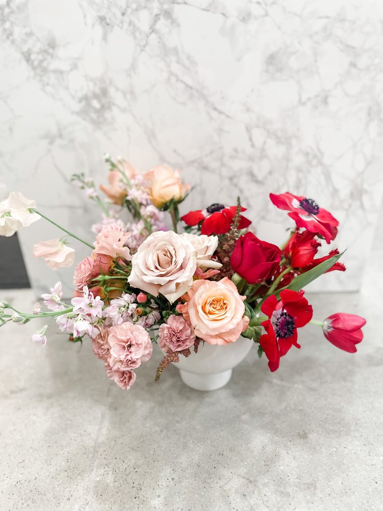 STAY IN BLOOM | Experience Fresh Flowers - Join Us Today