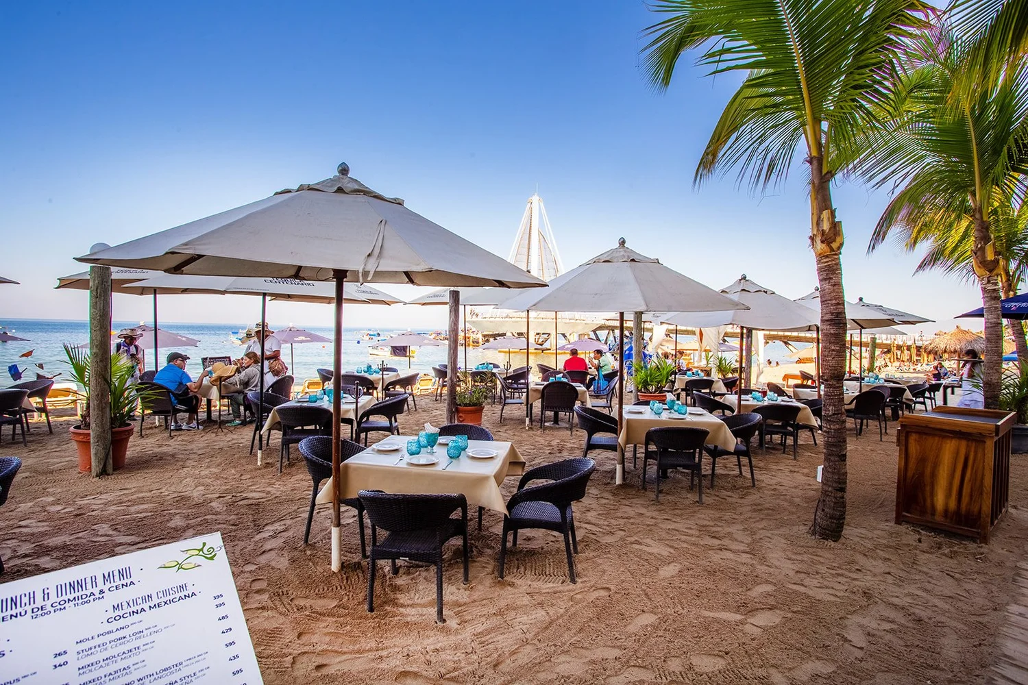 Si Señor Beach restaurant — The Blue Shrimp Group