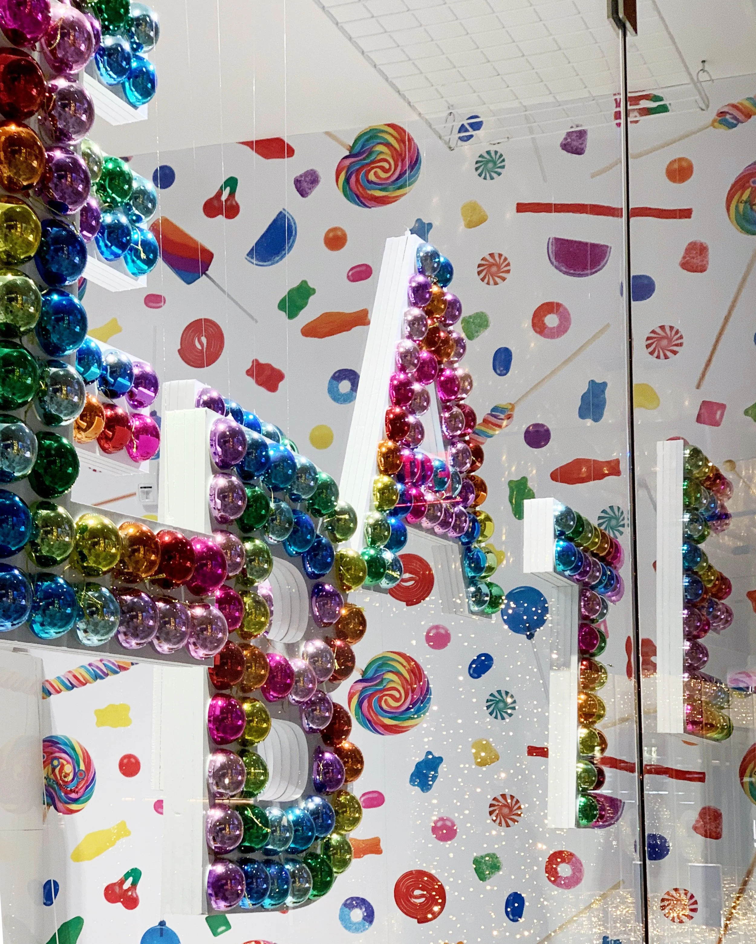 Dylan's Candy Bar Holiday 2022 — Sizemore Color Studios
